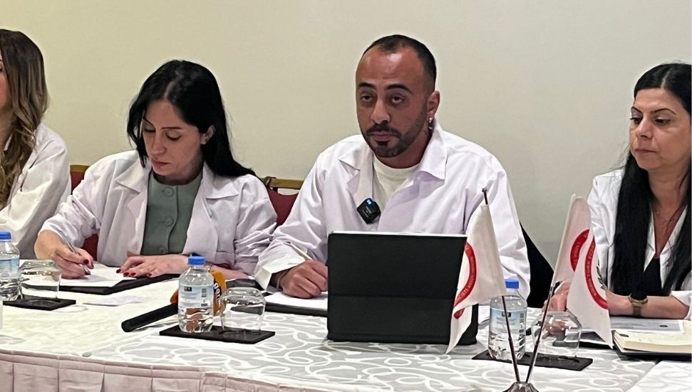 Eczacılar Birliği'nden devletin ilaç tedarikinde rolüne eleştiri: Sis