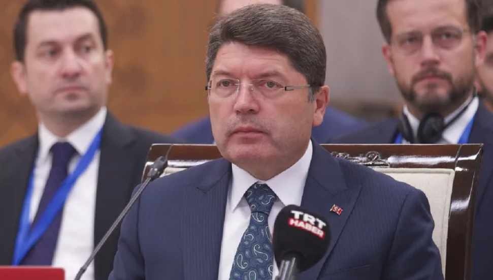 Yılmaz Tunç'tan DEM Parti'nin Öcalan başvurusuna yanıt: Değerlendiriy